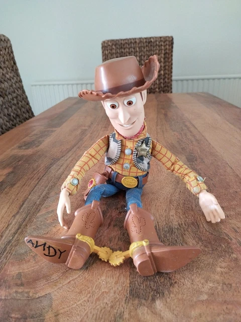 DISNEY PIXAR TOY Story Talking Pullstring Cowboy Woody Figure With Hat ...