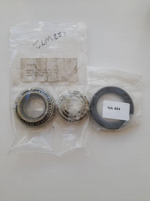 JAGUAR/DAIMLER DS420/XJ ETC Front Wheel Bearing Kit JLM 257 Early 76 ...