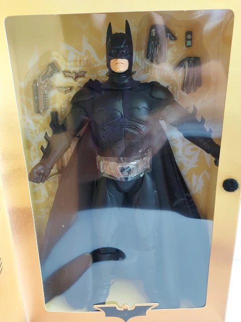 BATMAN BEGINS DELUXE Collector Figure 1:6 Scale 13" DC Direct MIB $80. ...