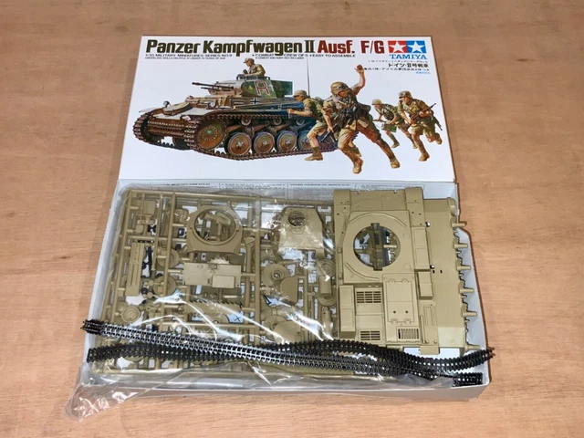 TAMIYA 35009 PANZER Kampfwagen II Ausf. F/G Light Combat Vehicle Model ...