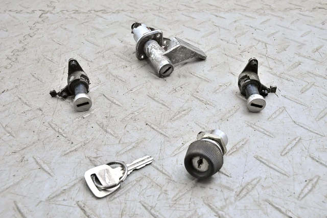 JAGUAR XJS XJSC Xjr Pre Facelift Lock Set With Key Boot Trunk Door ...