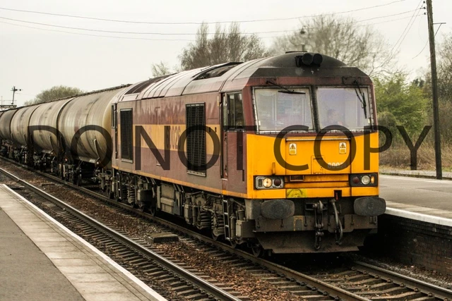 UK DIESEL TRAIN Railway Photograph Of Class 60 60026 Loco. Rm60-132 £1. ...