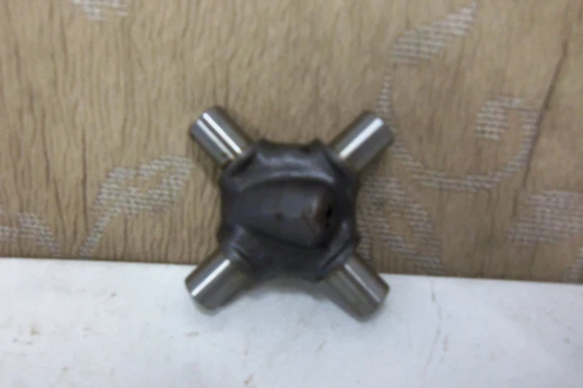 NOS GENUINE TOYOTA トヨタ Universal Joint Spider Landcruiser Bj40 Bj60 ...