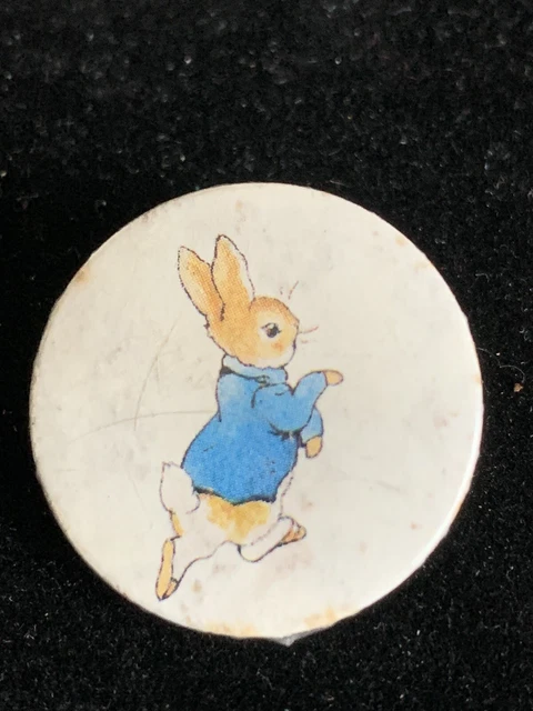 ORIGINAL VINTAGE BUTTON Badge Beatrix Potter Peter Rabbit from Children ...