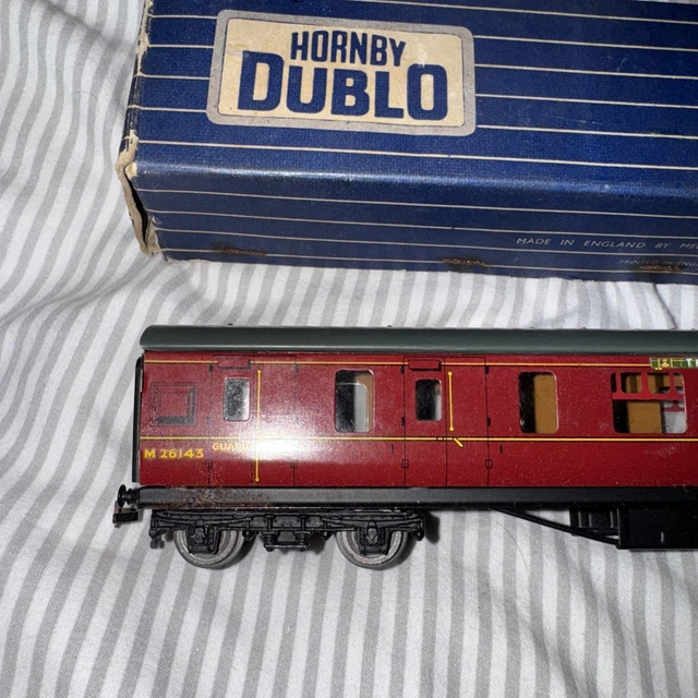 HORNBY DUBLO 32023 D22 Corridor Coach Br Brake/2nd- Boxed. £5.00 ...
