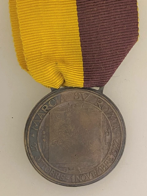 WWII ITALIAN FASCIST medal for the March on Rome 1922 in bronze EUR 22 ...