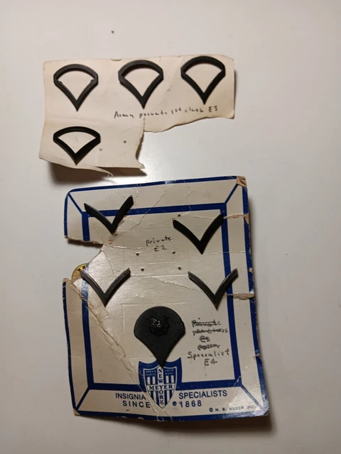 VIETNAM WAR LOT of US Army E2, E3 and E4 Collar Insignia Made by Meyer ...