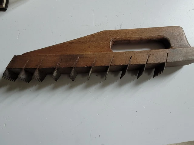 ANCIEN OUTIL Tailleur de Pierre LE CHEMIN DE FER A ONGLET OU DOUBLE EUR ...