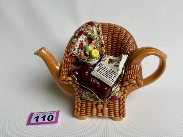 ROYAL ALBERT COUNTRY ROSES CARDEW DESIGN NOVELTY TEAPOT - WICKER CHAIR ...
