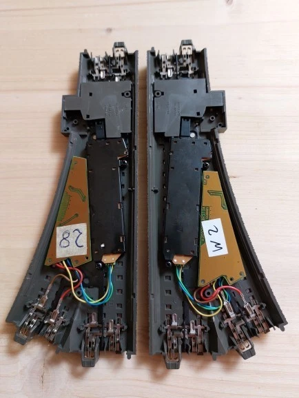 MÄRKLIN WEICHEN C gleis mit antrieb und decoder (ein mal 24612-ein mal 24611) EUR 75,00 ...