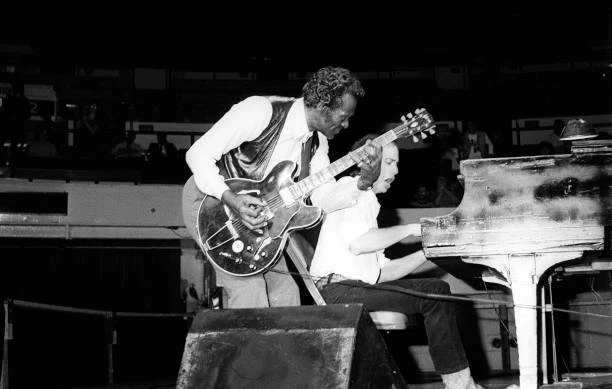 CHUCK BERRY AS part of Richard Nader's Rock And Roll Revival Conc - Old ...