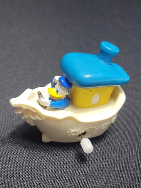 VINTAGE WIND-UP WALT Disney Donald Duck Toy Fishing Boat On Wheels ...