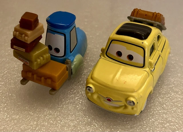 DISNEY PIXAR CARS Road Trip Luigi & Guido 1:55 Diecast RARE £32.99 ...