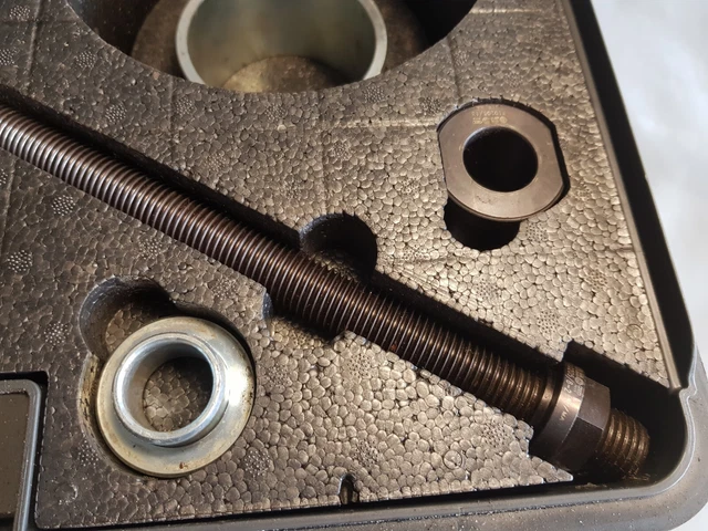 ORIGINAL VW AUDI VAG T10205 Spezialwerkzeug Werkzeugsatz Radlager EUR ...