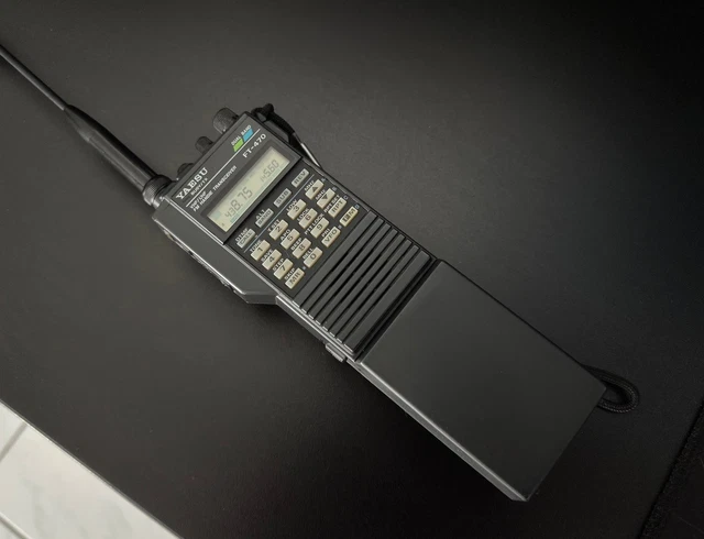 YAESU FT-470 2M/70CM-DUOBANDHANDFUNKGERÄT - VHF/UHF EUR 75,00 - PicClick DE