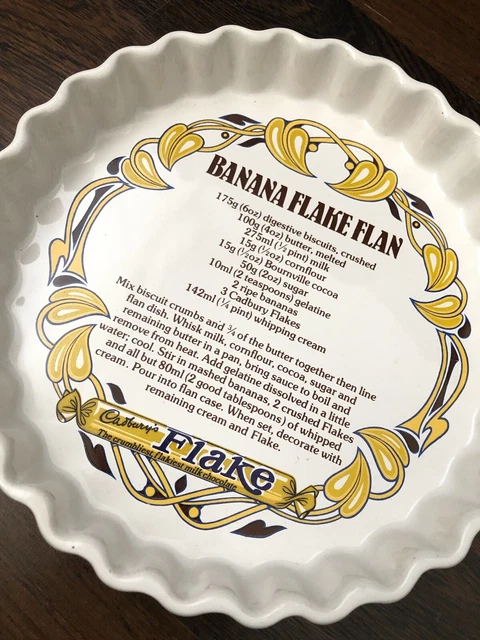 CADBURYS FLAKE BANANA Vintage Flan Dish 9” Retro Baking Ceramic ...
