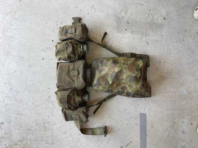 AUSTRALIAN ARMY DPCU Webbing 1990’s Should Rig Waist Belt Pouches ...