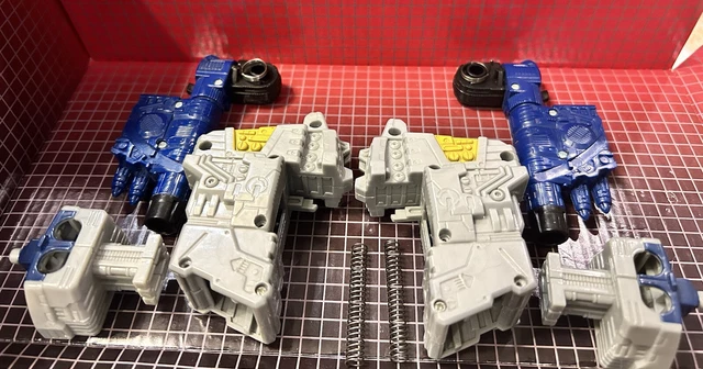 TRANSFORMERS SUPREME CLASS Cybertron Primus - Launcher/Arm/SpringParts ...