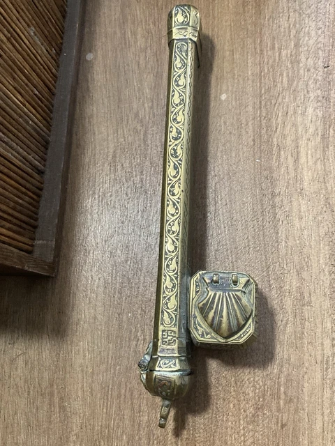 ENCRIER PLUMIER ANCIEN Kadjar Kajjar Iran Coran Bronze Ciselé ...