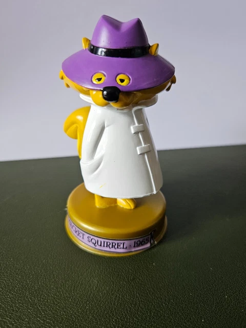 RARE HANNA-BARBERA COLLECTION - Secret Squirrel 1965 - Gold Base Figure ...
