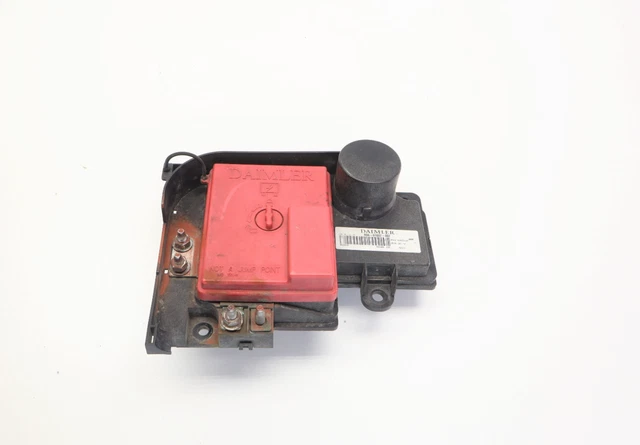 2018-2025 FREIGHTLINER CASCADIA Battery Access Daimler Main Power ...