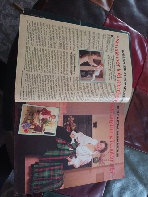 BROOKE SHIELDS, OLIVIA Newton John, Ian Turpie,Susannah York, Jason ...