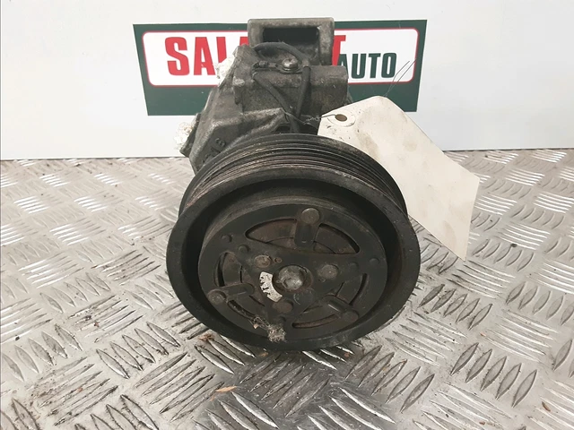COMPRESSEUR AIR CONDITIONNE Toyota Hilux Iv Ph 3 Occasion 883100K114 ...