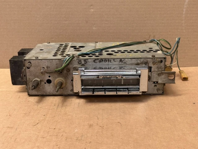 1965-1966 CADILLAC DEVILLE Wonderbar AM Radio Original GM Equipment ...