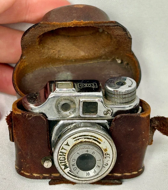 VINTAGE TOKO OCCUPIED Japan "Mighty" Miniature Mini Spy Camera 1:4.5 w ...