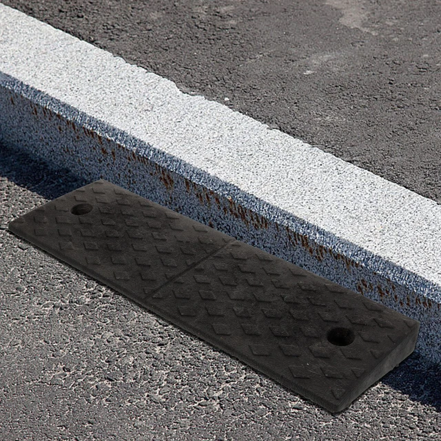 OUTDOOR USE RAMP Mat Car Ramps Loading Dock Rubber Threshold Leveling £ ...