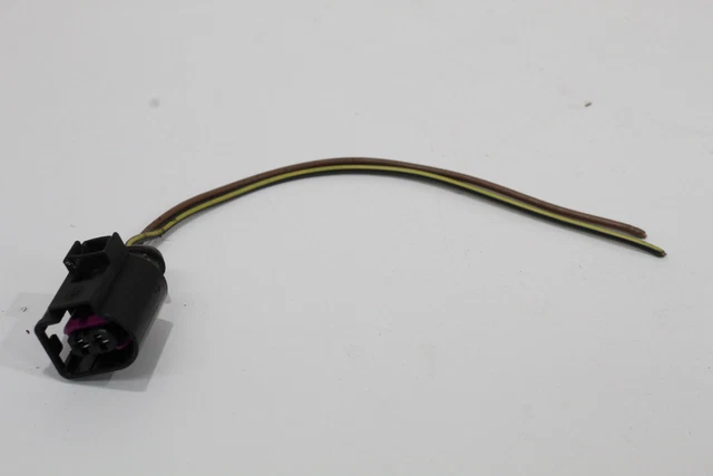 VW TRANSPORTER T6 2 Pin Wiring Connector and Short Length of Wire ...