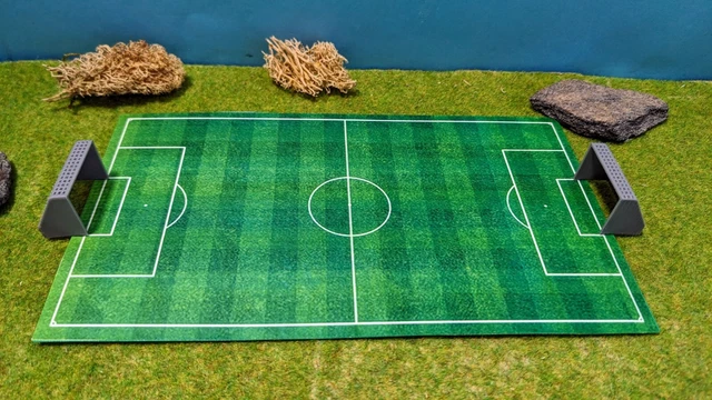 MODEL SOCCER FIELD + 2 Goals for Gauge N (1:160) Kit Soccer Field ...