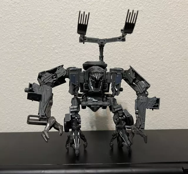 TRANSFORMERS BUMBLEBEE STUDIO Series Nest Bonecrusher Voyager 95 EUR 9 ... TRANSFORMERS BUMBLEBEE STUDIO Series Nest Bonecrusher Voyager 95 EUR 9 ...