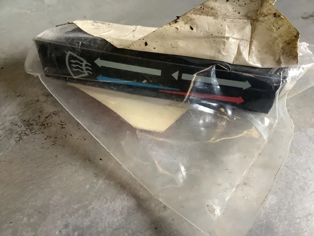 LANDROVER DEFENDER /WOLF Heater Control Label YAZ100030 Ex Mod Stock £ ...