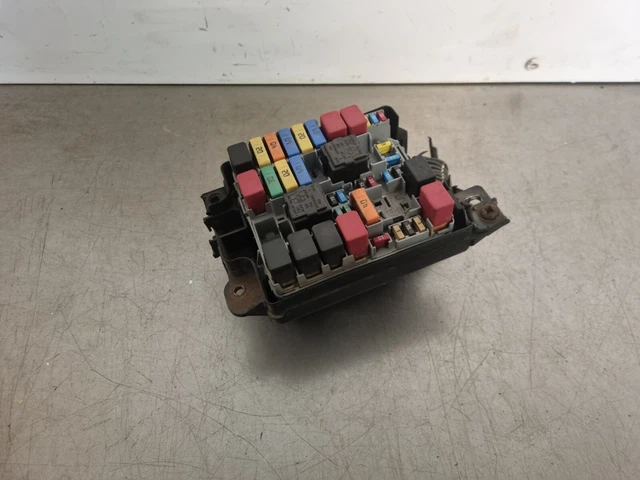 VAUXHALL COMBO ENGINE Bay Fuse Box 2014 £4.99 - PicClick UK