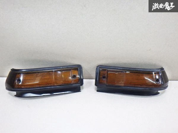 TOYOTA GENUINE AE86 86 Hachiroku Sprinter Trueno Turn Signal Corner ...