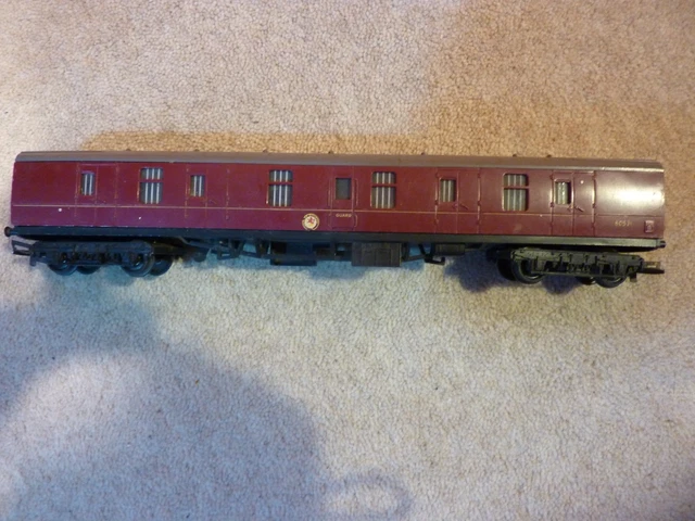 TRIANG BR MK. 1 full brake coach, Maroon £5.45 - PicClick UK