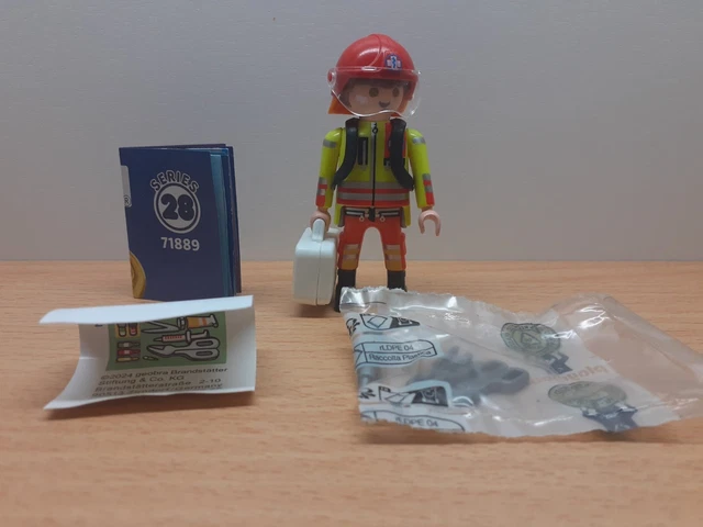 PLAYMOBIL FIGURES SERIE 28 Boys 71889 - Notarzt Luftrettung EUR 1,99 ...