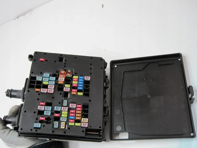 MODULE DE BOÎTE à FUSIBLES BSI FORD KUGA MK3 MX6T-14D068-EHA EUR 90,36 ...