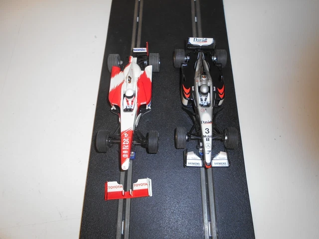 SCALEXTRIC 1/32 ANALOGUE F1 CARS X2 C2456 McNISH/C2415 COULTHARD £2.79 ...