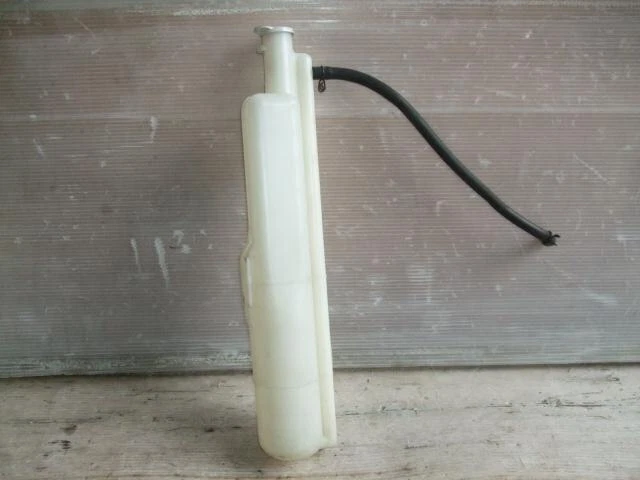 MITSUBISHI LANCER CARGO 2005 DBE-CS2V Coolant Tank MR450237 [Used ...