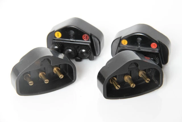 BLACK VINTAGE SINGER Sewing Machine Terminal Round Three Pin Plug ...