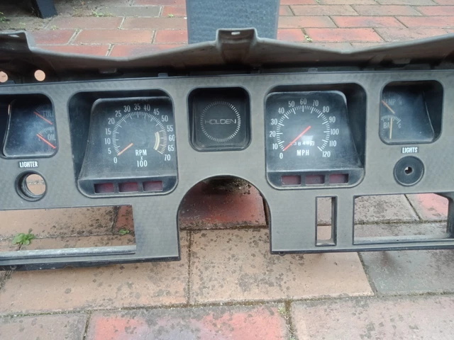 HOLDEN HQ GTS DASH MONARO SANDMAN COUPE PANEL VAN SEDAN UTE instrumentS ...