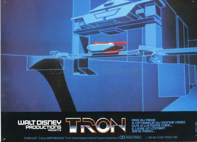 JEFF BRIDGES MOEBIUS Tron 1982 Walt Disney Photo French Vintage Lobby ...