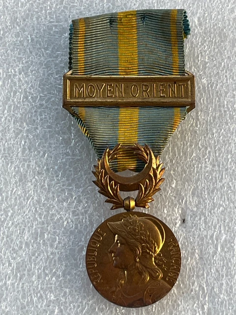 MÉDAILLE MILITAIRE DU Moyen Orient Expédition de SUEZ bronze agrafe ...