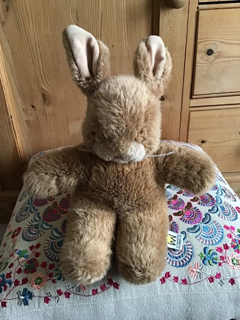 1986 THE MANHATTAN Toy Company Brown Bunny Rabbit Plush Soft Toy 10" £29.95 - PicClick UK