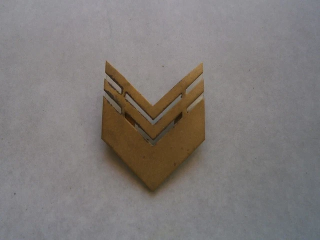 JNA (YUGOSLAV PEOPLES Army) chest rank insignia - zastavnik I klase £18 ...