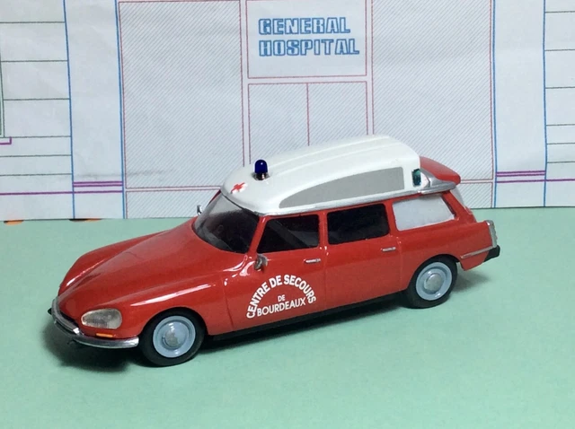 MINIROUTE CITROEN DS Currus Raised Roof Ambulance, Pompiers 'Bourdeaux ...
