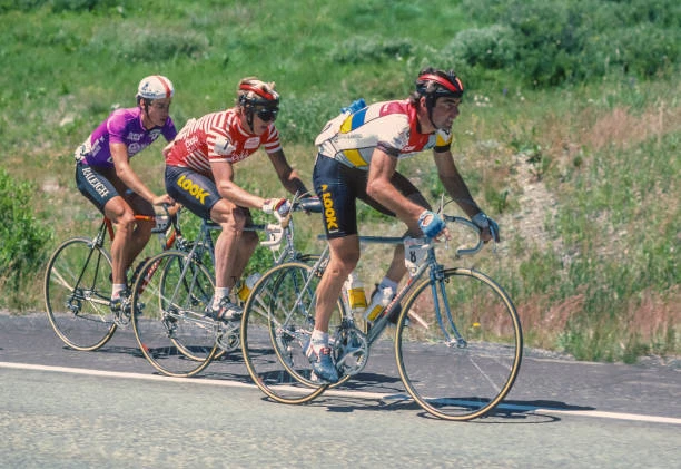 ANDY HAMPSTEN USA Greg Lemond USA Bernard Hinault of France ri- 1985 ...