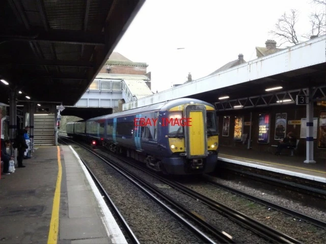 PHOTO CLASS 375 Electrostar 4-Car Emu No 375 711 Entering Gillingham On ...